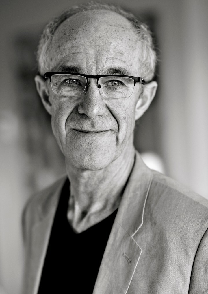 de lage landen Dienstbetoon aan het lied. In het hoofd van Raymond van ...