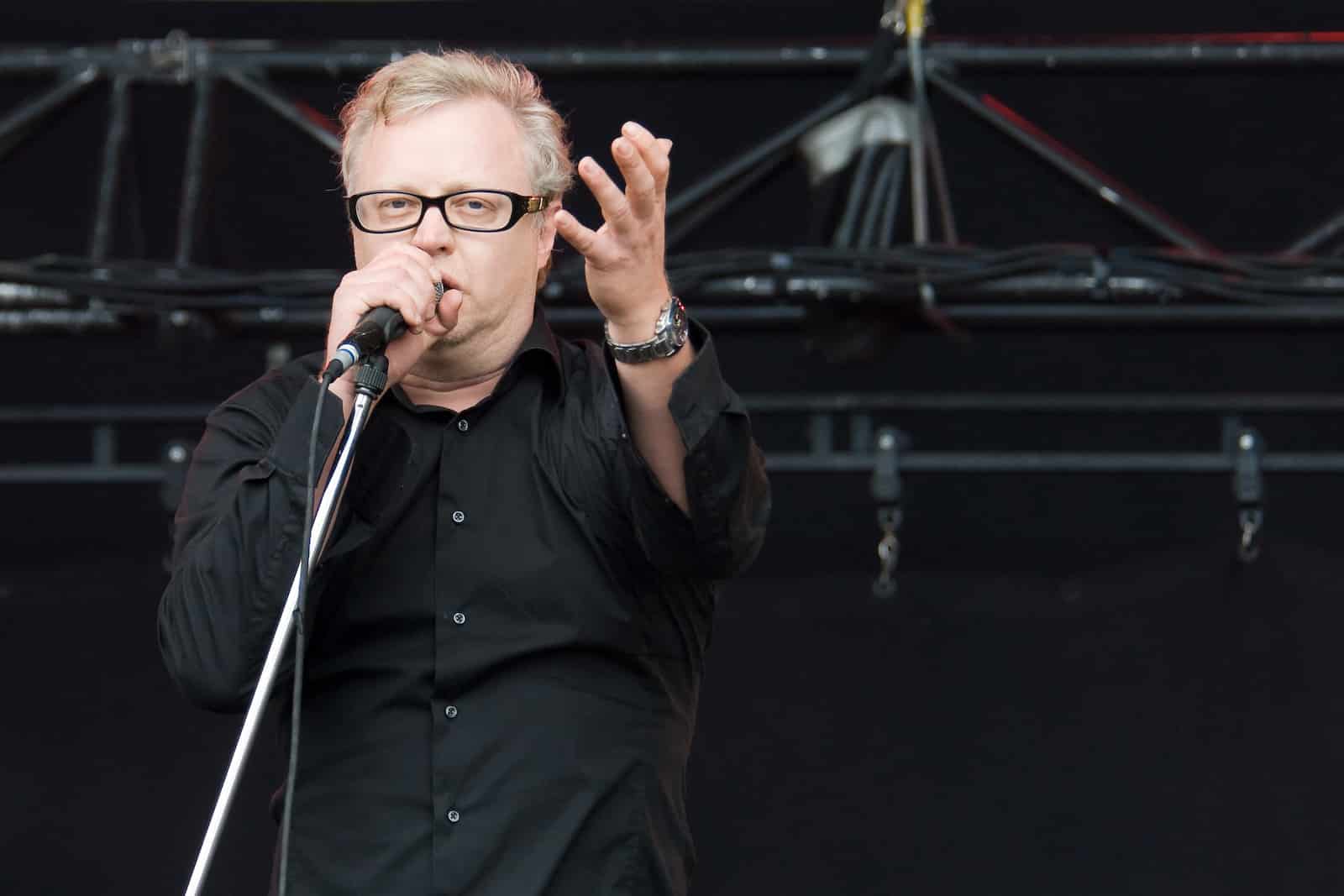 de lage landen Een soort kippenvel. Stijn Meuris, meer dan een muzikant ...